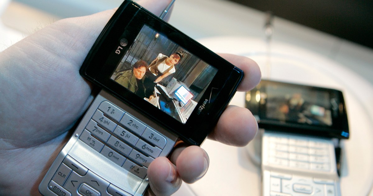 Verizon Wireless launches live cell TV