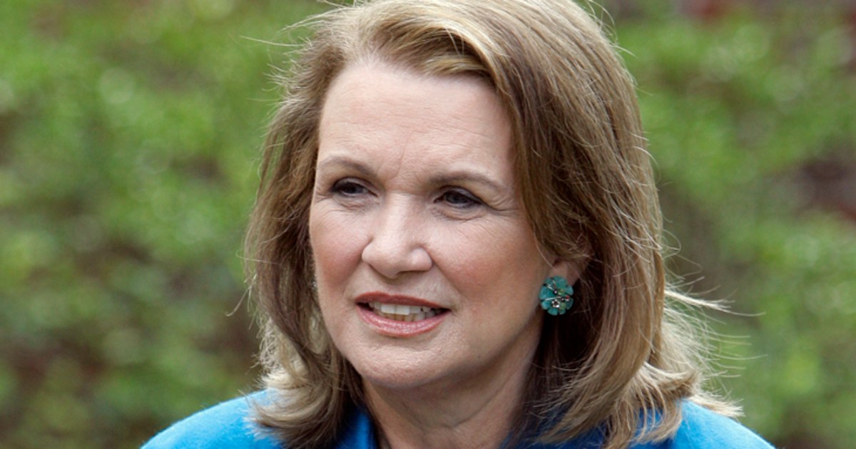 Elizabeth Edwards remains open, upbeat