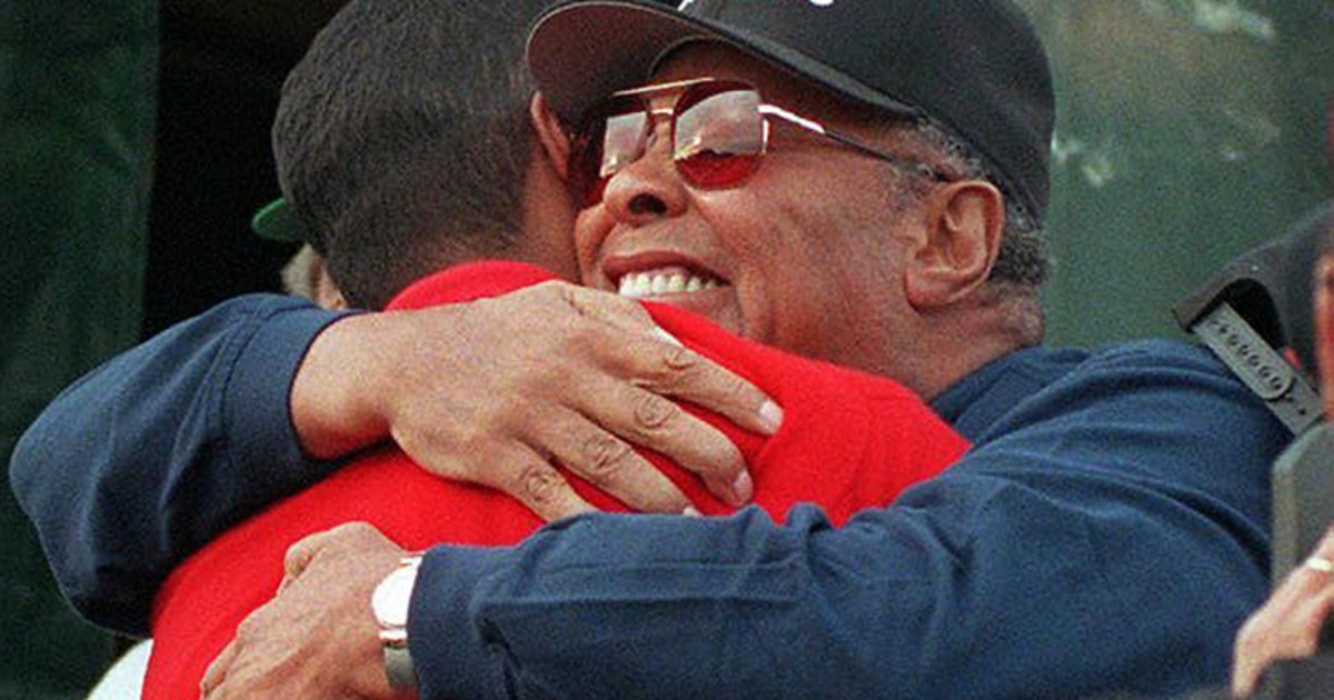 10 years later, Tiger remembers The Hug
