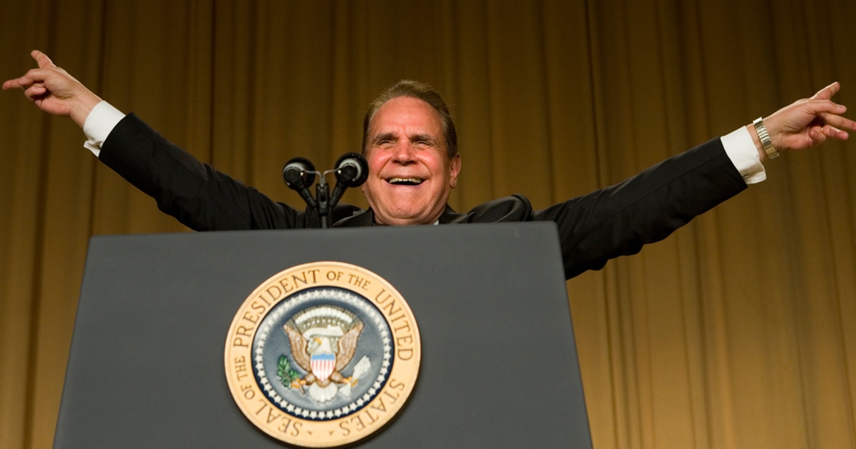 Bush defers to comedian at annual roast