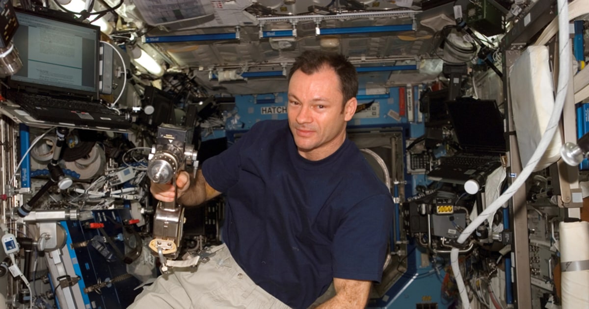 Astronaut readjusts to life on Earth