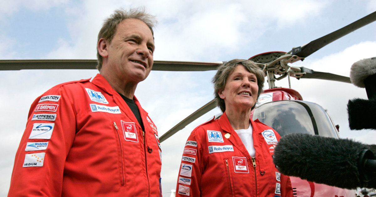 Pole-to-pole aviators come full circle