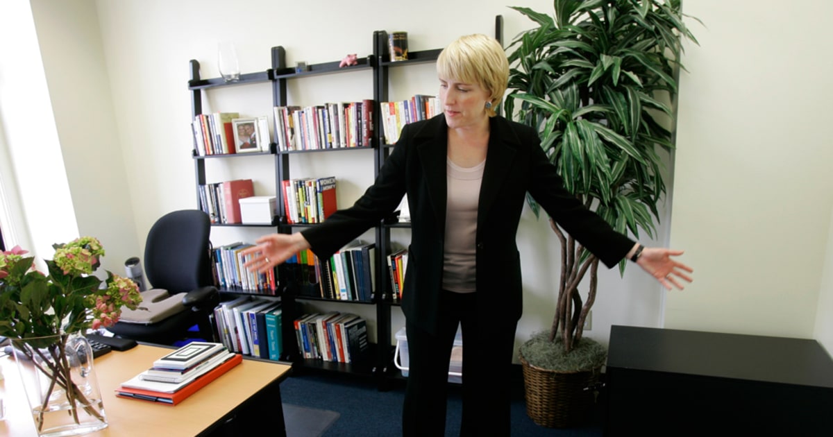 Selling office furniture with a woman’s touch