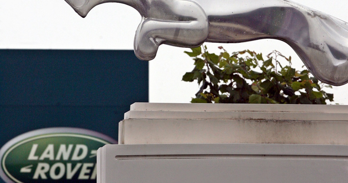 Ford reviewing plans for Jaguar, Land Rover