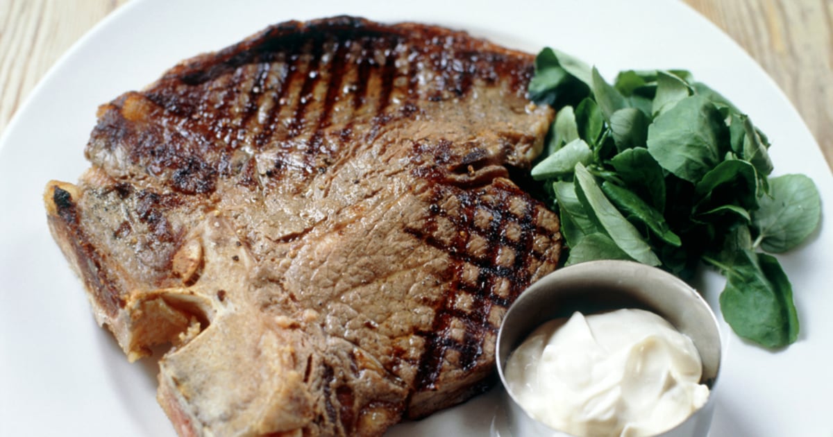 Guys think meat is macho, veggie food 'wimpy,' study shows