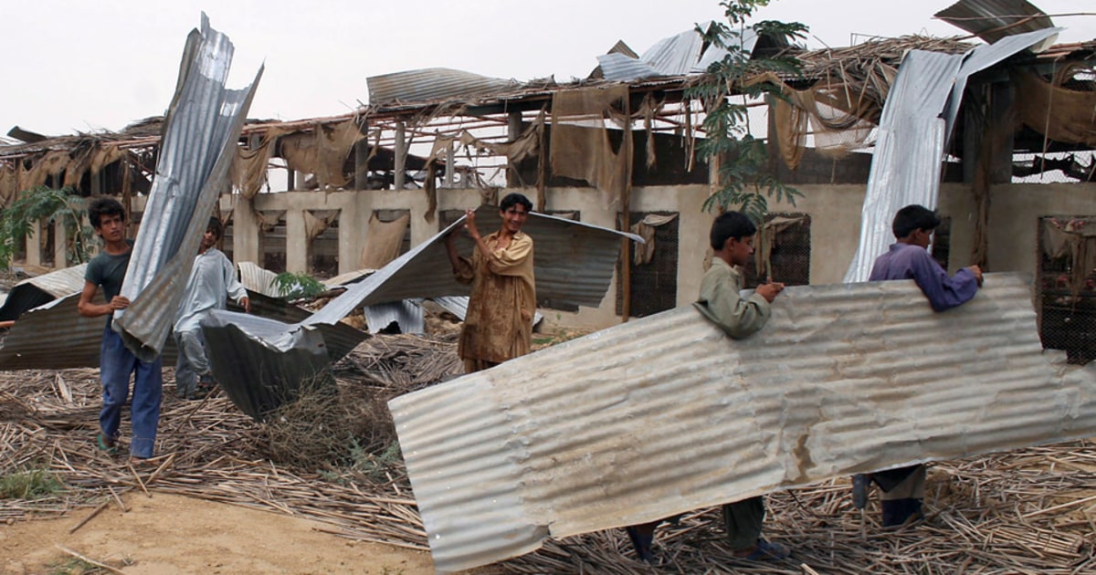 Storms kill more than 200 in Pakistan
