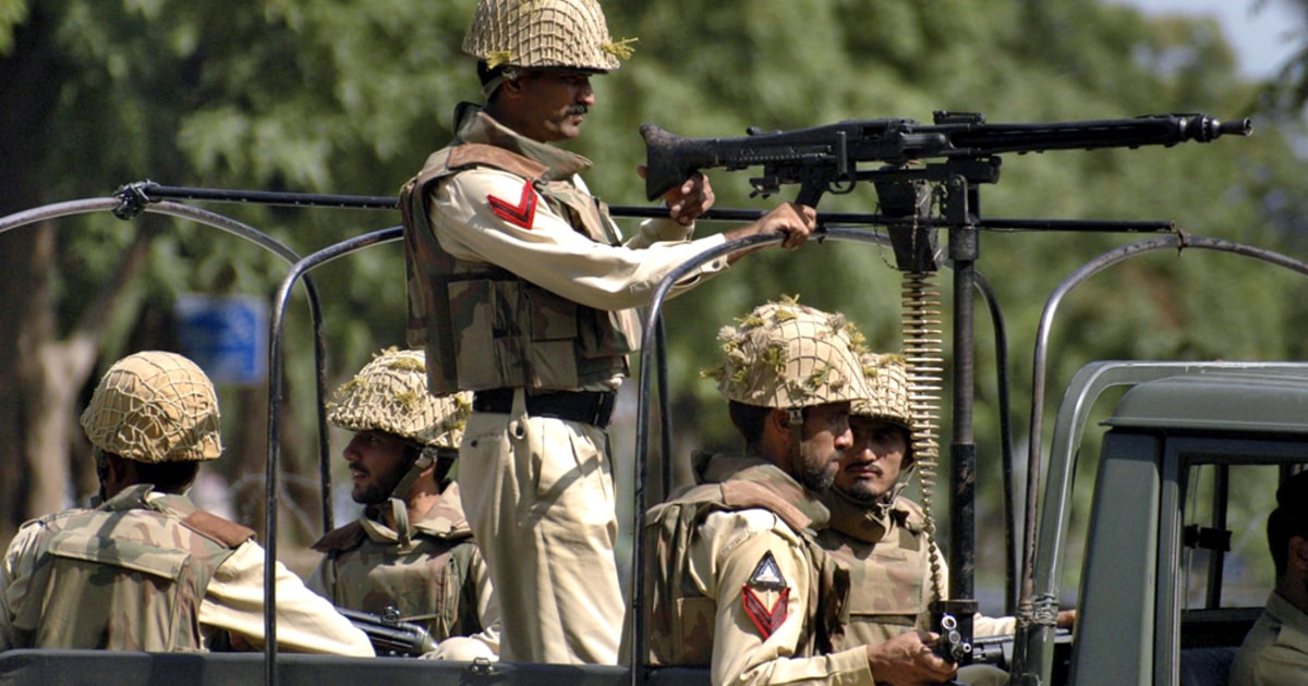 Pakistan: Mosque leaders are wanted terrorists