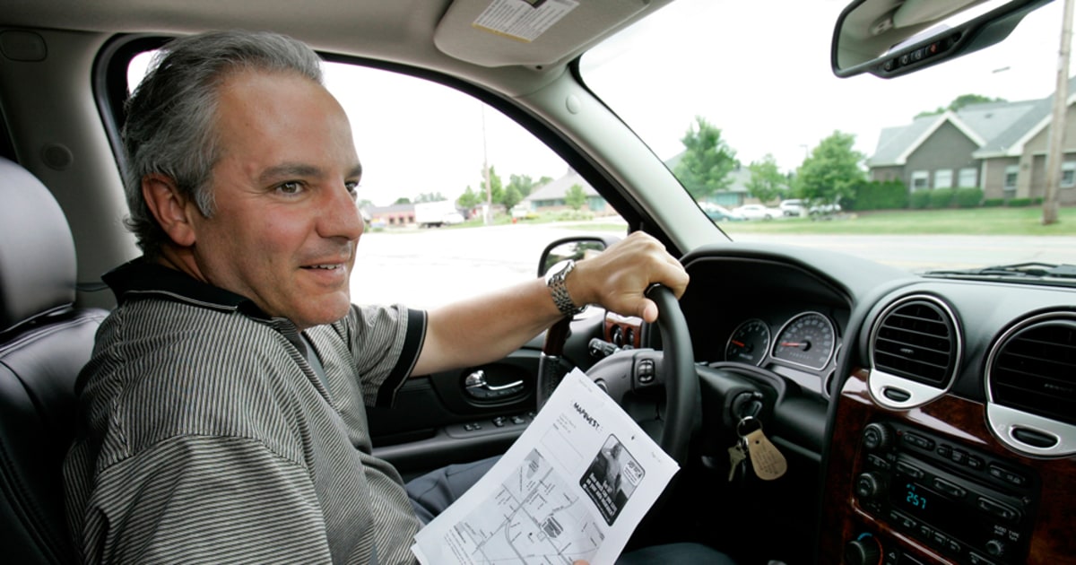 Automakers racing to offer interactive gizmos