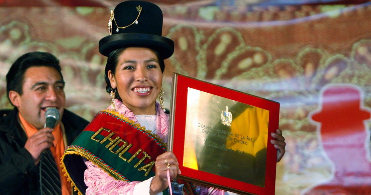 False braids cost Bolivian beauty queen her title