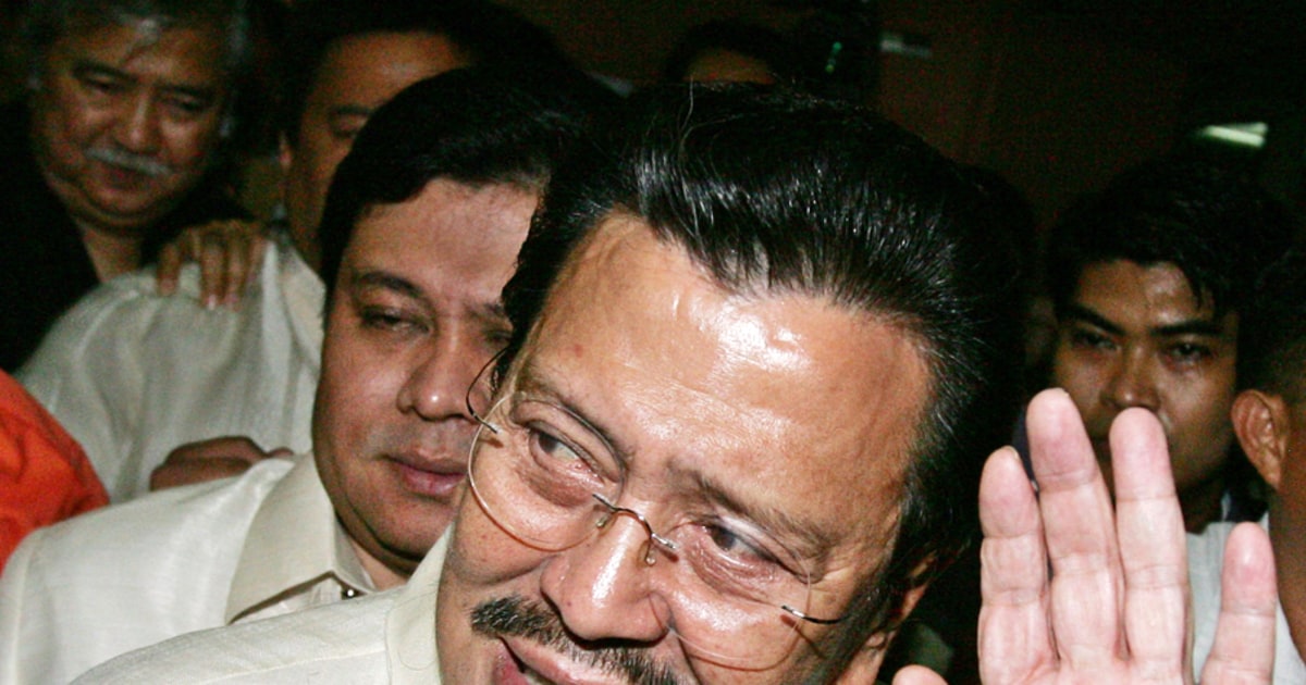Philippines' Estrada gets life for corruption
