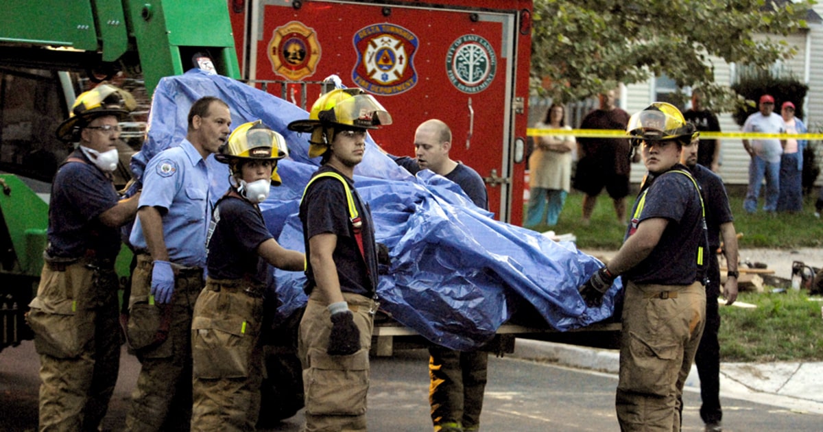 900-pound man removed from home by forklift