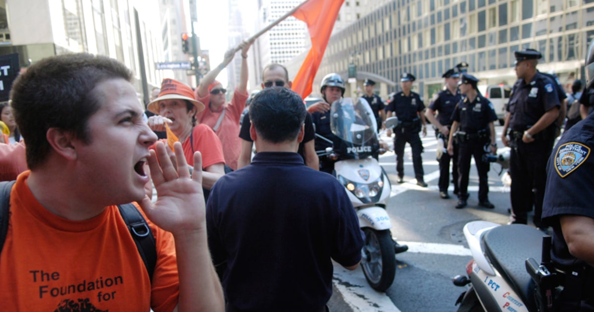 Anti-Bush protesters arrested outside U.N.