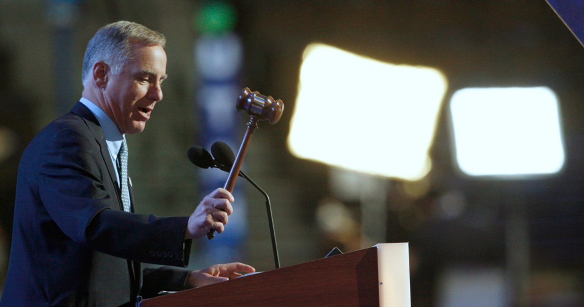 Dean ending 30-year political career