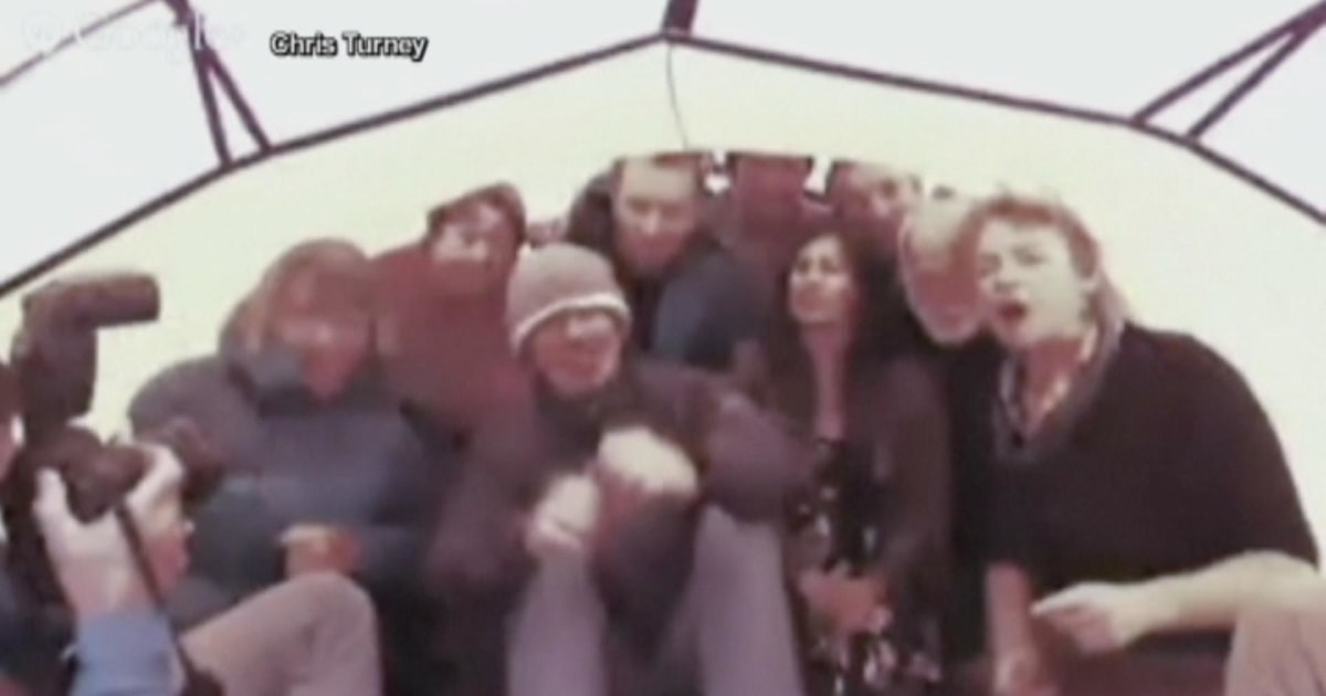 Stranded Antarctic Crew Rings in New Year With Song