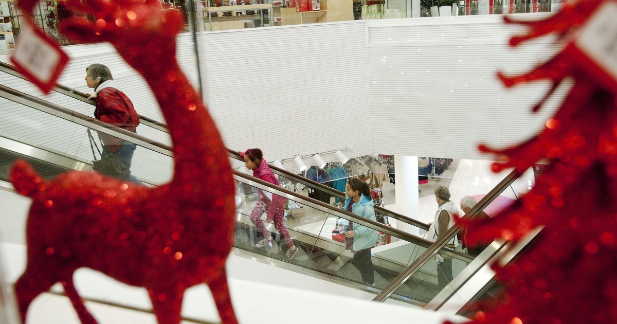 Virtual Window-Shopping Drives Record Holiday Season Store Sales