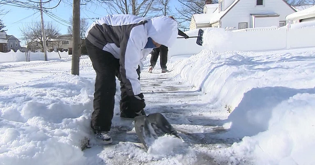 Blistering Cold Seeps Across Eastern US