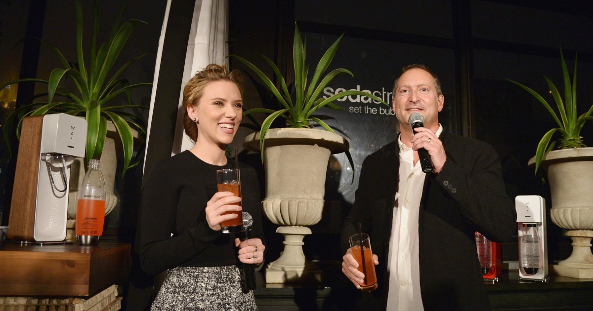 Johansson Addresses Bubbling Criticism Over Israeli Soda Deal