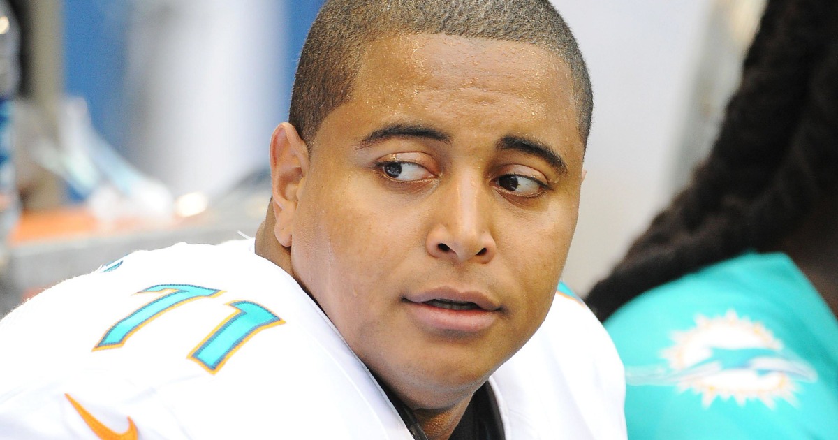 Martin: I 'Felt Trapped' in Dolphins' Locker Room