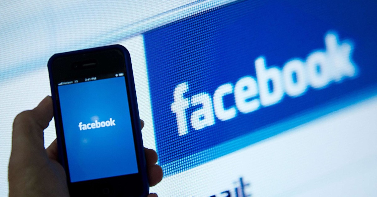 Facebook Shares Surge on Mobile Ad Revenue