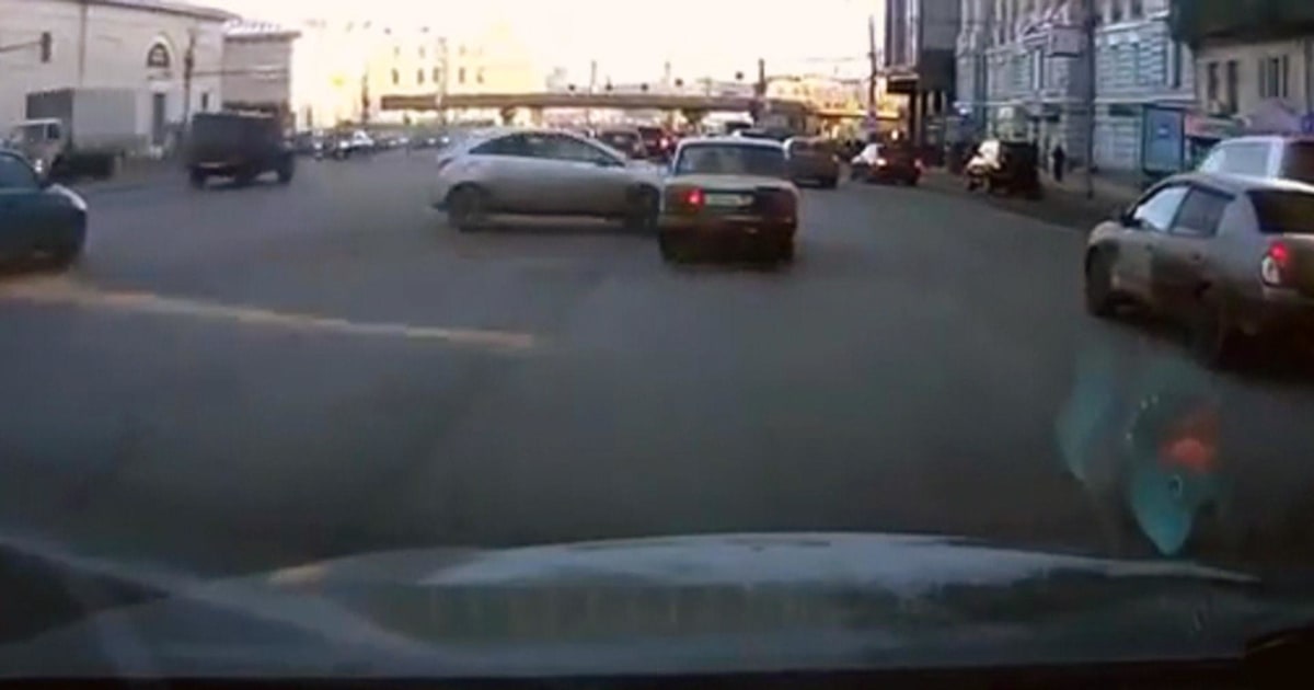 Russian Dash Cam Captures Insane Parking Job
