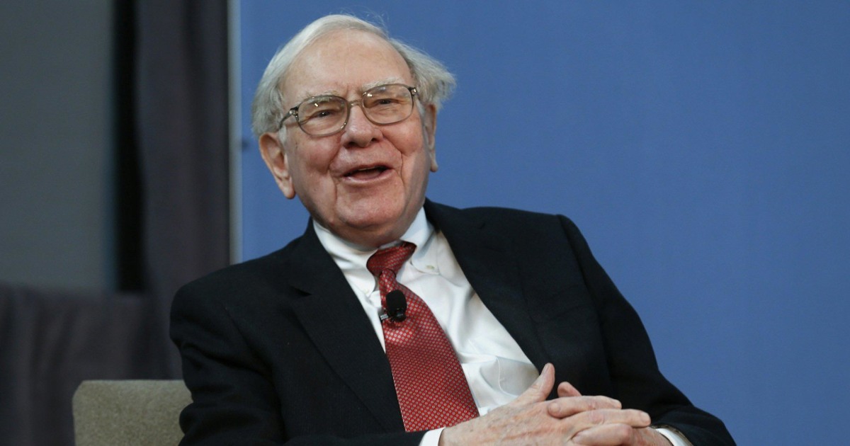 Buffett Has Big Lead in Stock Bet vs. Experts