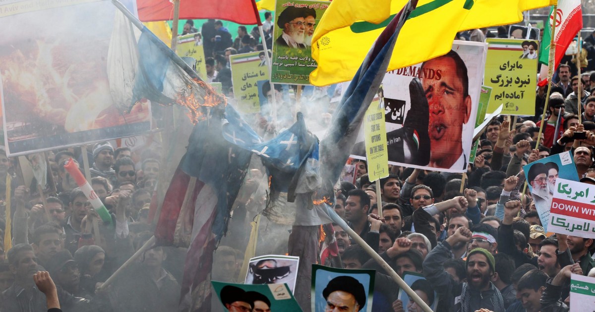 Huge Anti-American Crowds Mark Iran Revolution