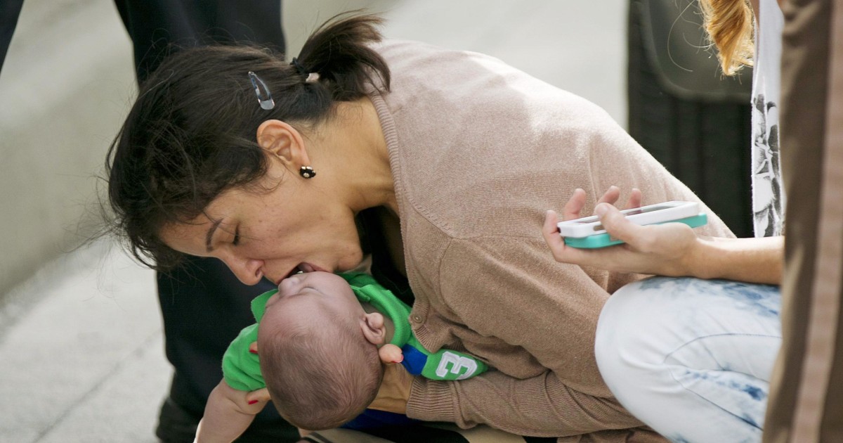 Breath of Life: Drivers Revive Baby on Side of Miami Highway