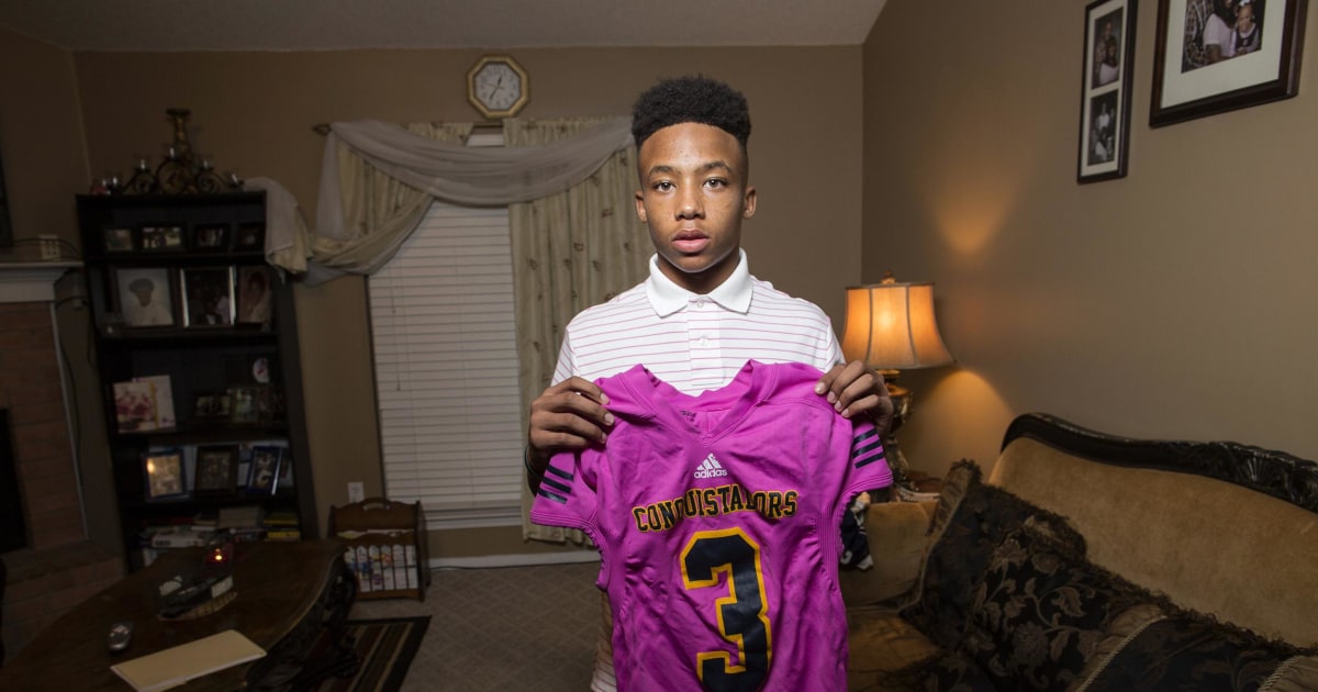 School Spirit or Gang Signs? 'Zero Tolerance' Comes Under Fire