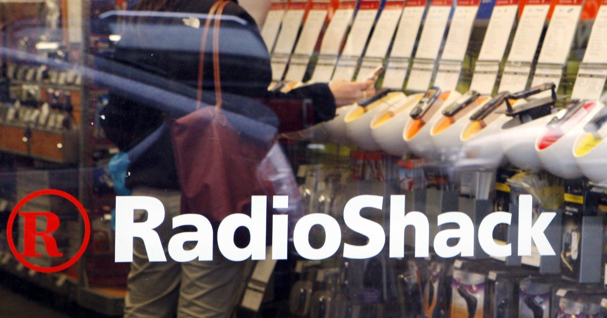 RadioShack Closing Up To 1,100 Stores