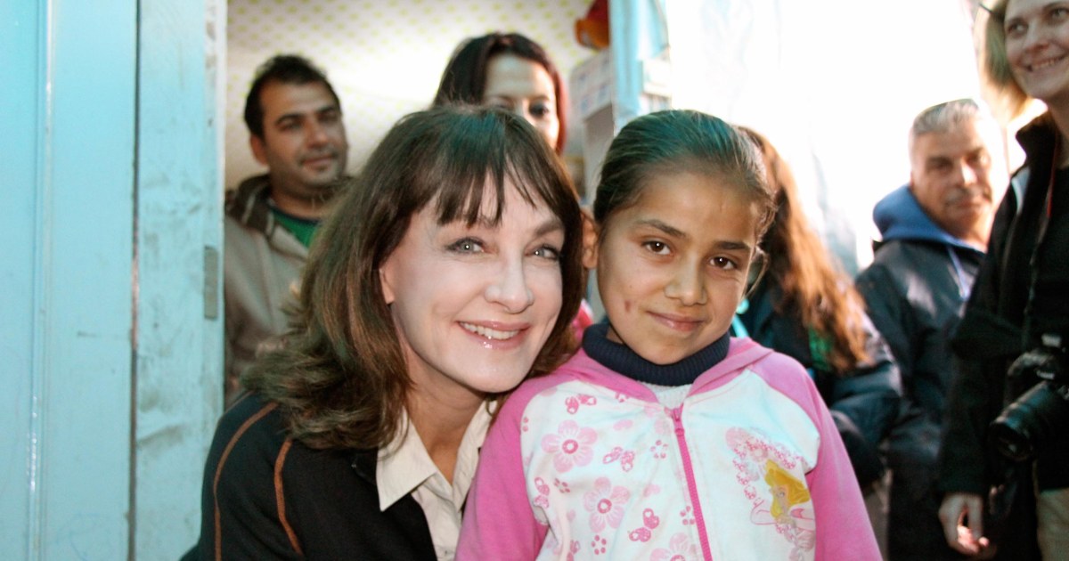 Dr. Nancy Snyderman: Smiles Amid Tragedy in Refugee Camp