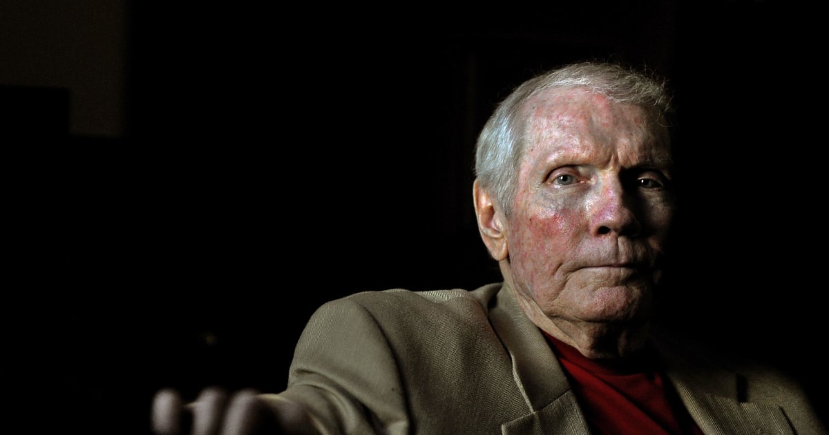 Westboro Baptist Church Founder Fred Phelps Sr. Dies