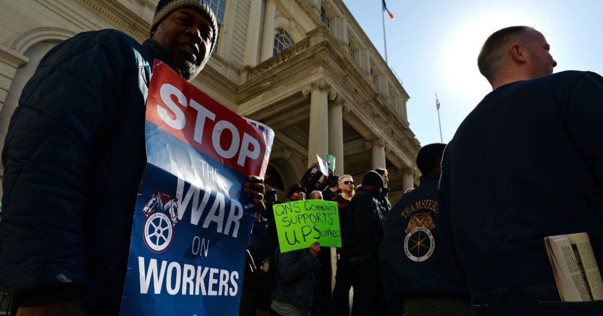 UPS Unfires 250 Who Walked Off Job To Protest Coworker's Termination