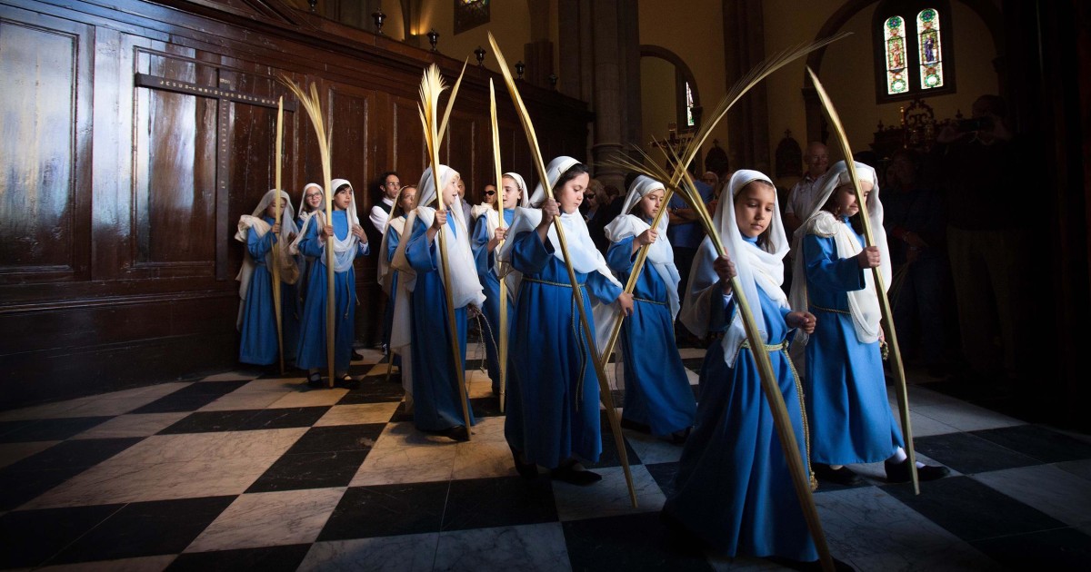 Christians Celebrate Palm Sunday Around the World