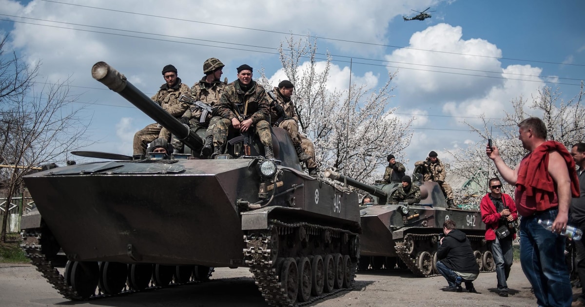 Jim Maceda: Armored Ukrainian Forces Defecting
