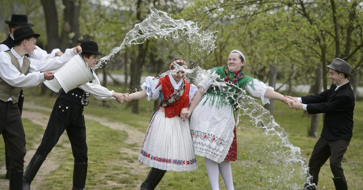 Heads up! Easter Sprinkling Starts Early in Hungary