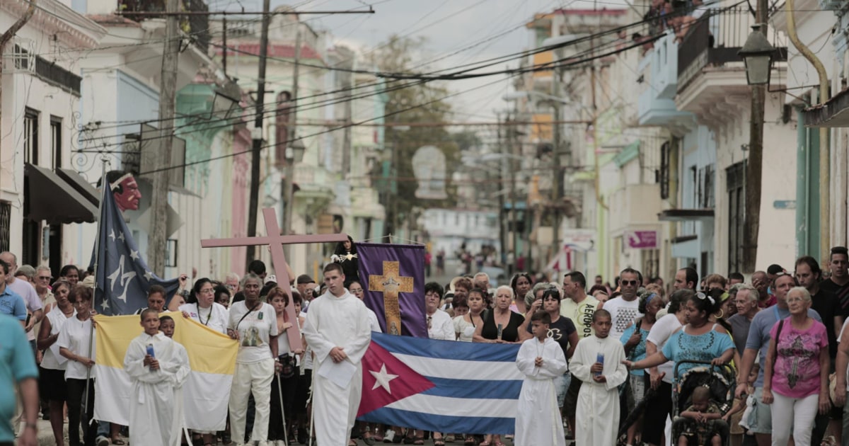 Cuban Catholics Mark Holy Week's End With Religious Processions