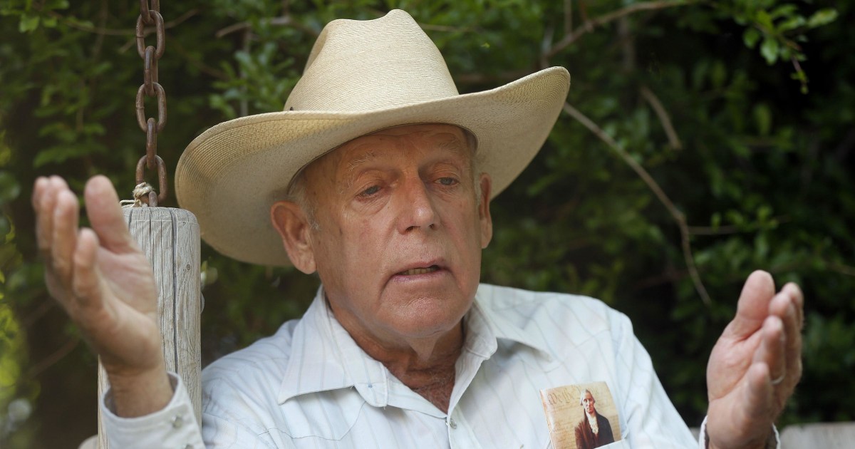 Bundy Explains: Slavery Comment Just 'Wondering'
