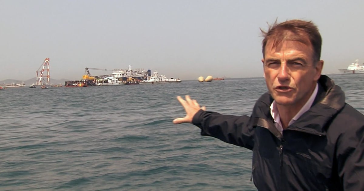 Bill Neely: Divers Face Grueling Task in Hunt for Bodies