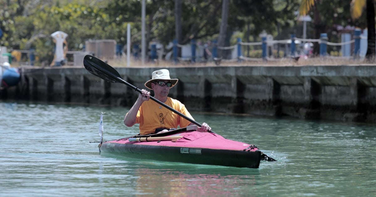 Athlete Tries to Kayak Shark-Infested Havana-Key West Stretch