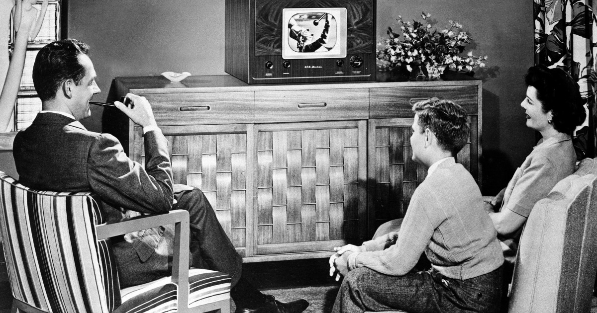 Infographic: How Many TV Channels Do You Actually Watch?