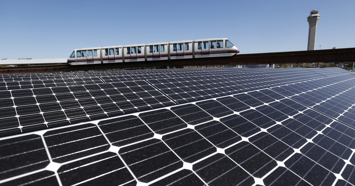 Here Comes the Sun: Obama Touts Solar in California