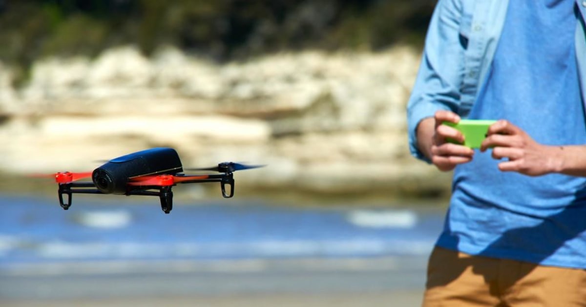 Shoot HD Video with Oculus Rift-Controlled Drone