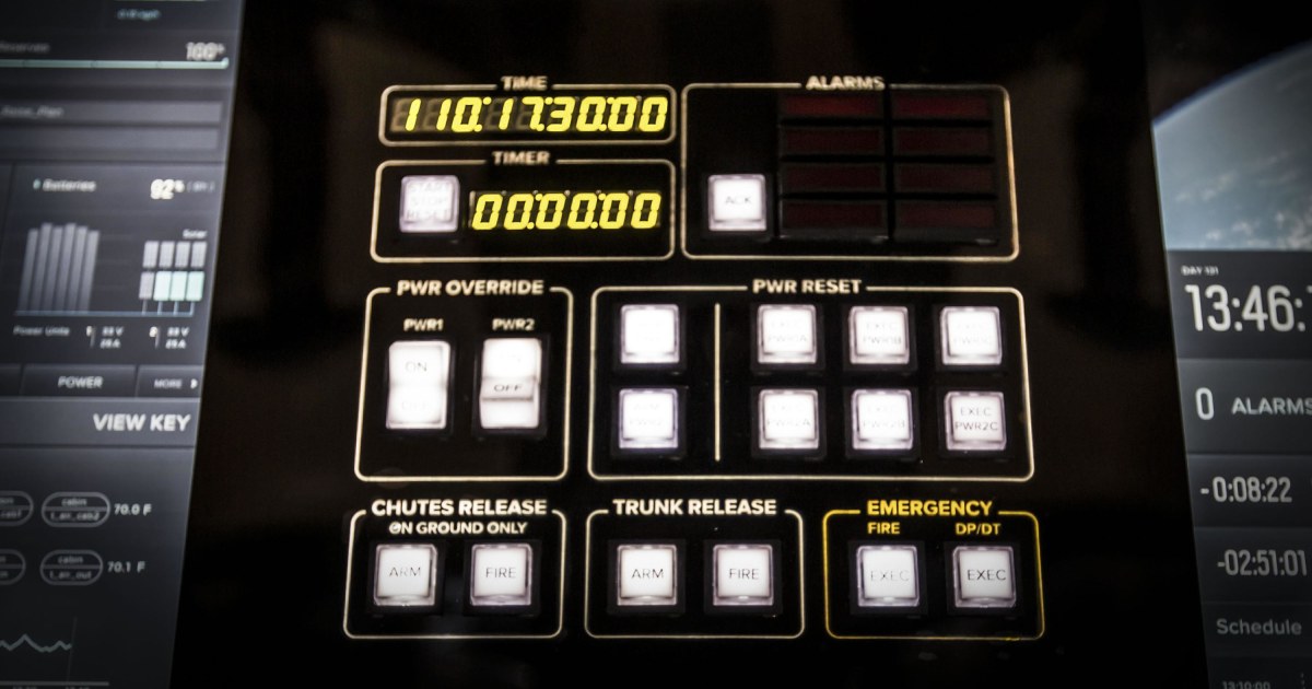 Watch SpaceX's Big Reveal of Dragon V2 Spaceship