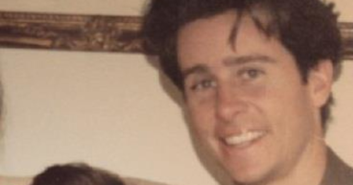 TV Actor David Henrie Is On A Father's Day Mission