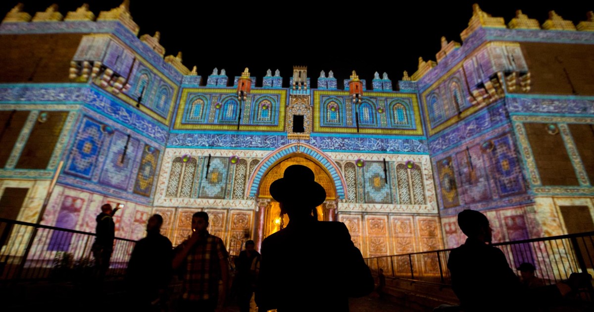 Lights On: Damascus Gate Illuminates Jerusalem Night