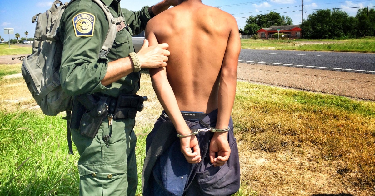 Border Teen Shares Brief Glimpse Into Crossing