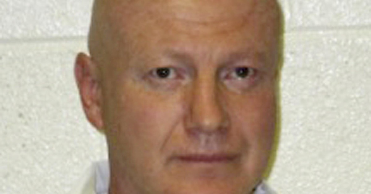 Manhunt On for Escaped Convicted Murderer in Arkansas Manhunt On for Escaped Convicted Murderer in Arkansas