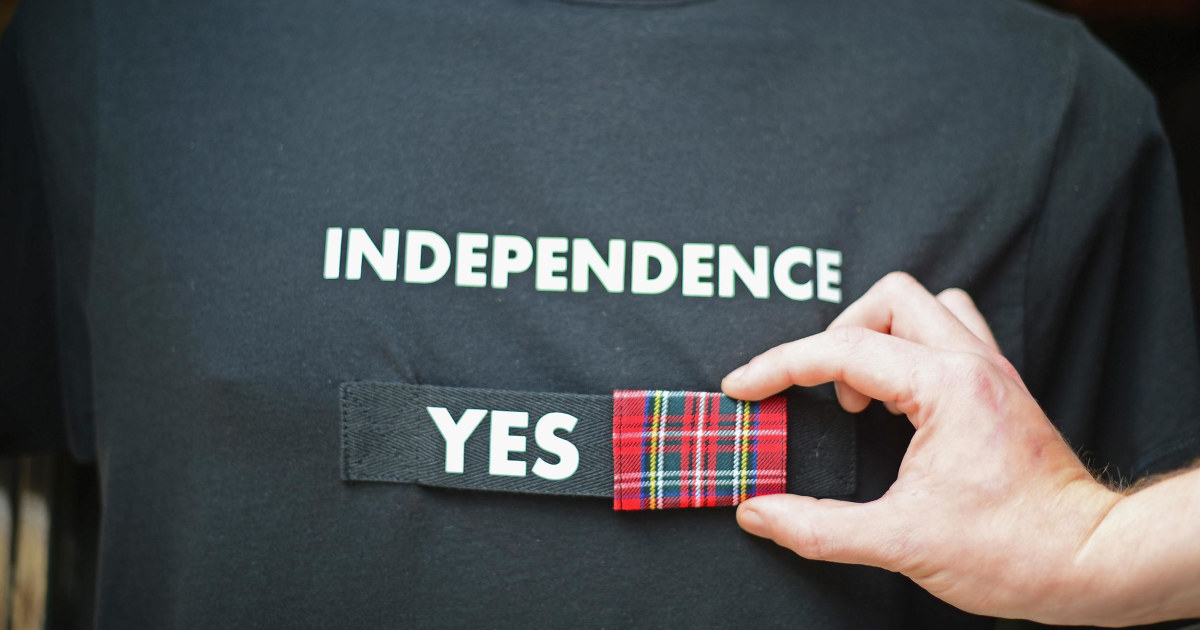Meet the Americans Campaigning For Scotland's Independence