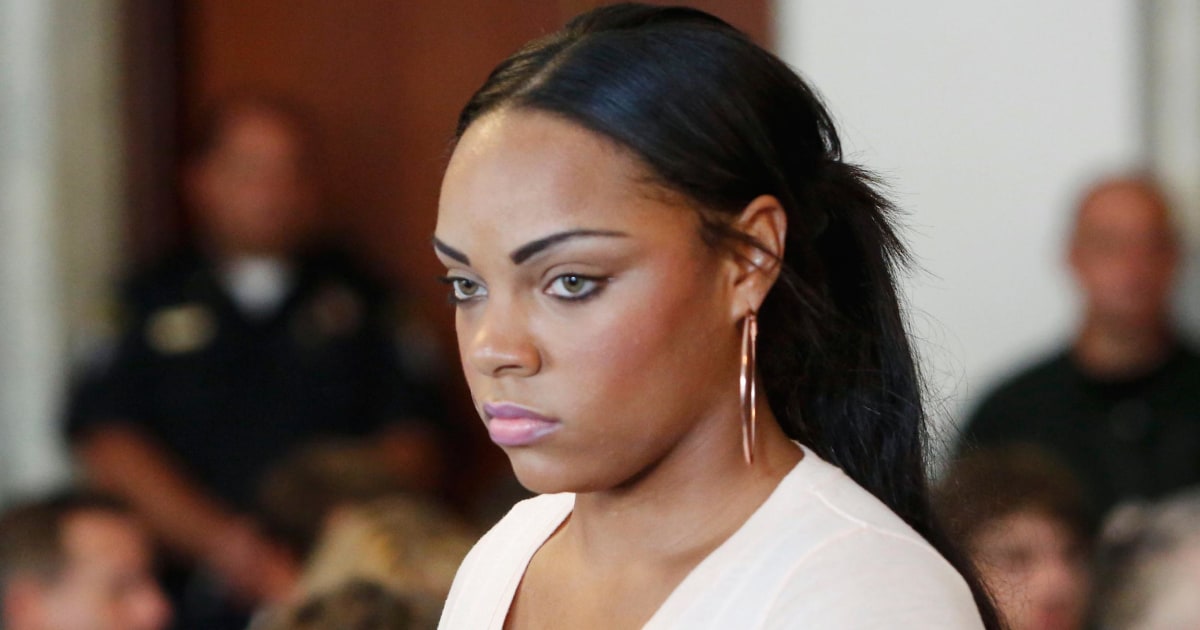 Aaron Hernandez Murder Trial: Fiancée Shayanna Jenkins Testifies