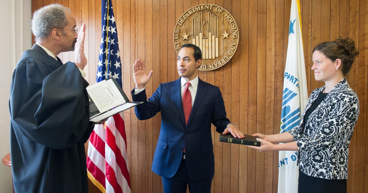 Julian Castro Sworn In As New HUD Secretary